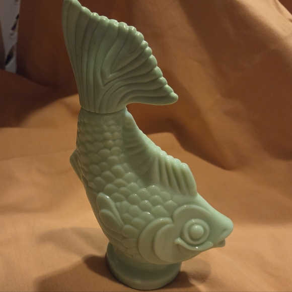 Avon | Accents | Vintage Avon Fish Decanter | Poshmark